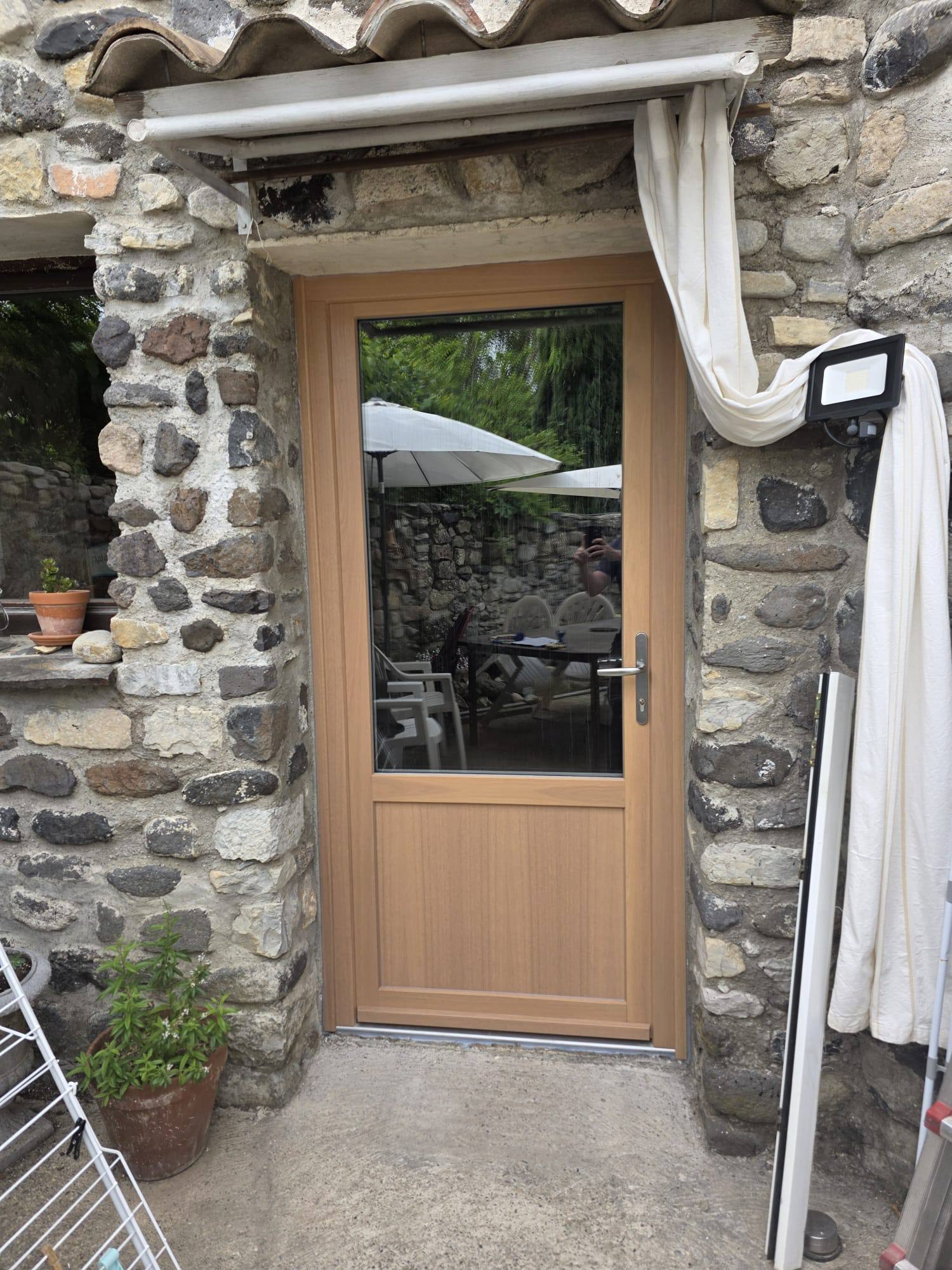 Menuiseries en bois exotique | Concept Menuiserie